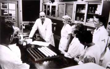 Viruses and Evolution | History of Vaccines